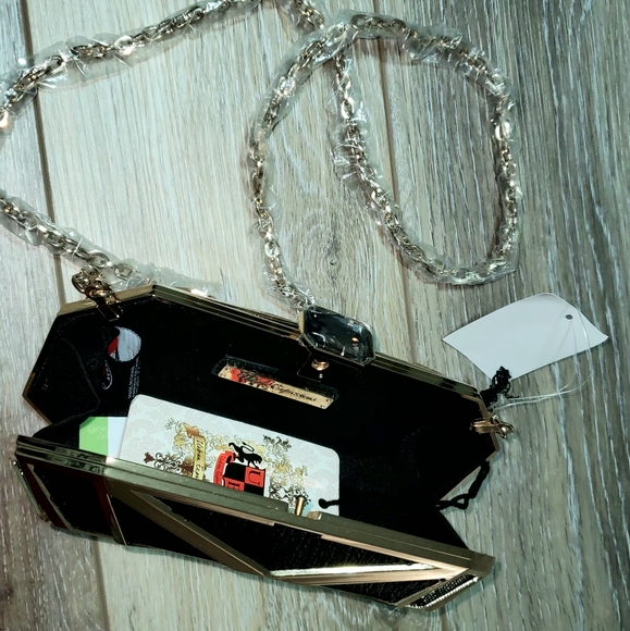 Urban Treasures | Bags | New Urban Treasures Black And Gold Hard Shell ...